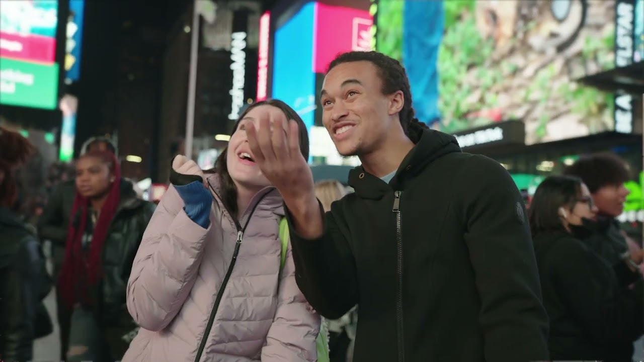 Chromebook Plus presents Cyberpunk 2077 x GeForce NOW - Cyberpunk 2077 ...